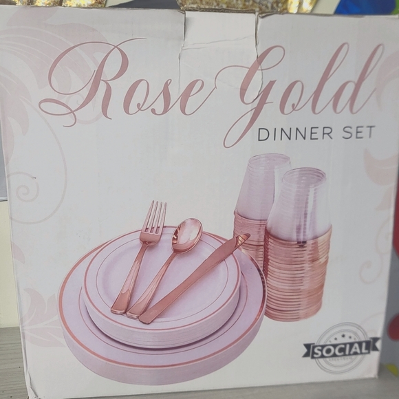 Dining | Rose Gold Dinner Set | Poshmark